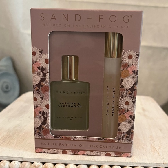Sand + Fog | Other | Sand Fog Eau De Parfumerie Oil Discovery Set ...